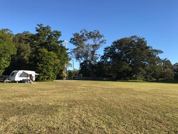 Kin Kin Oval, Sunshine Coast, Queensland, Australia | CamperMate ...